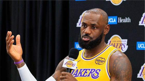 LeBron James Leaving Los Angeles Lakers After 8 Seasons