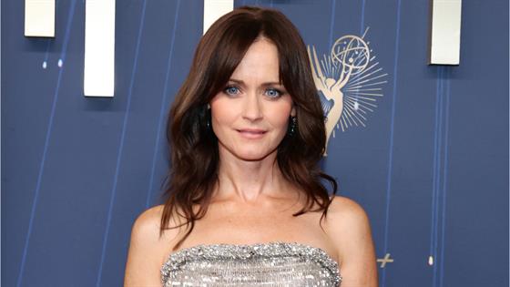 Alexis Bledel Makes Rare Public Appearance at Tribeca Festival