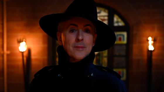 Alan Cumming's Stylist Reveals Secrets to His 'Traitors' Fashion