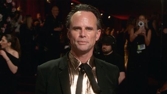 GLAMBOT: Walton Goggins | Golden Globes 2026