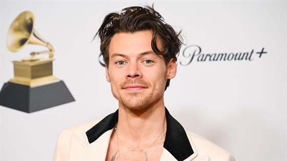 Harry Styles Returns to Music With Song "Aperture" After 3 Years
