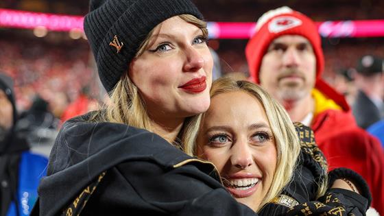 Taylor Swift and Brittany Mahomes Cheer Together While Celebrating ...