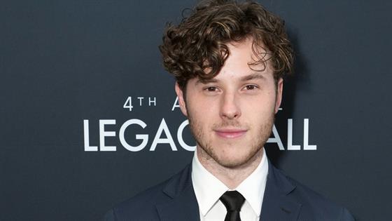 Nolan Gould Debuts Facial Hair in ‘Modern Family’ Cast Reunion Photo