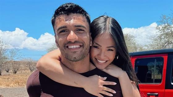 'Bachelorette' Jenn Tran Reunites With Jonathon Johnson After Devin ...