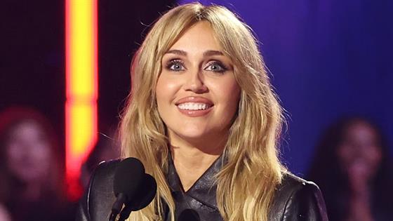 iHeartRadio Music Awards 2026: Miley Cyrus Shares How "Fake" Persona ...